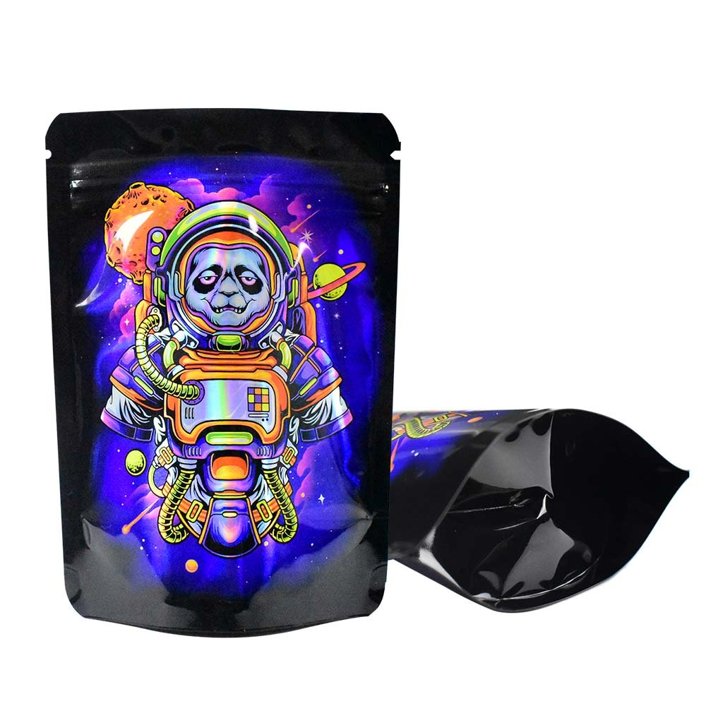 100 Pack Purple Space Panda Custom Designed 3.5 Gram Mylar Bags Empty ...